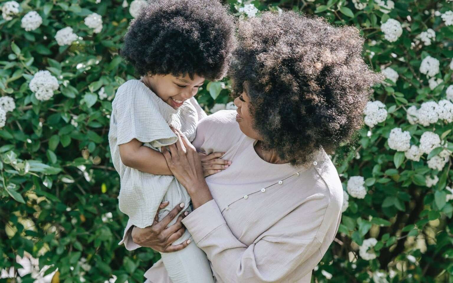 What is Type 4 Hair? Everything you need to know - NaturalistaVibes